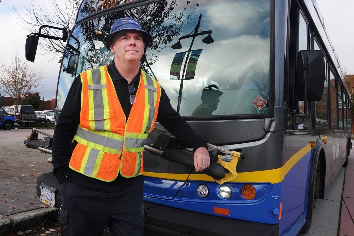 TransLink driver rewarded for saving a life | Maple Ridge News