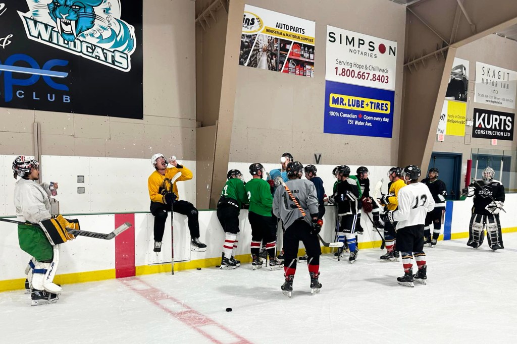 Hope Icebreakers hockey team returning home after 16 years | Maple ...